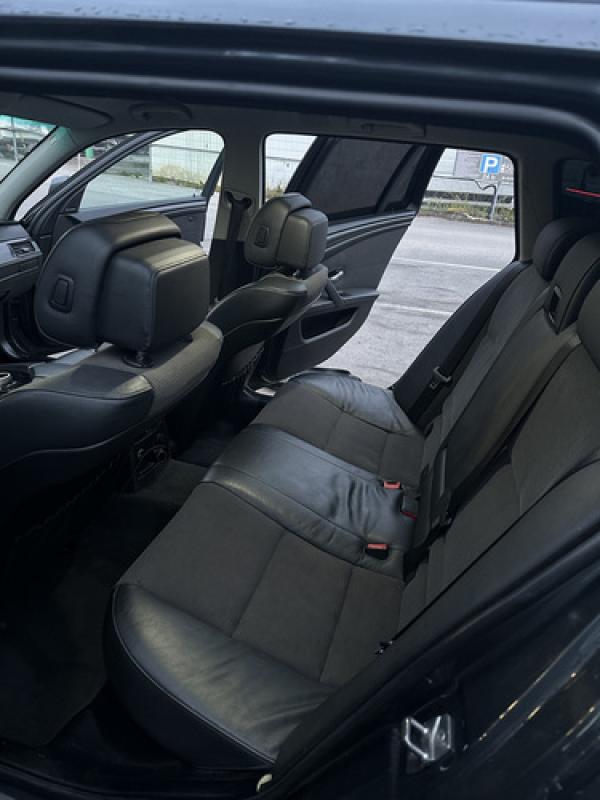 BMW 520 2009 Tallina, ar dzinēja tilpumu 2.00 L un nobraukumu 0 tūkst. km par 4800 €, foto 7 vietnē AUTOMOTO.COM.LV
