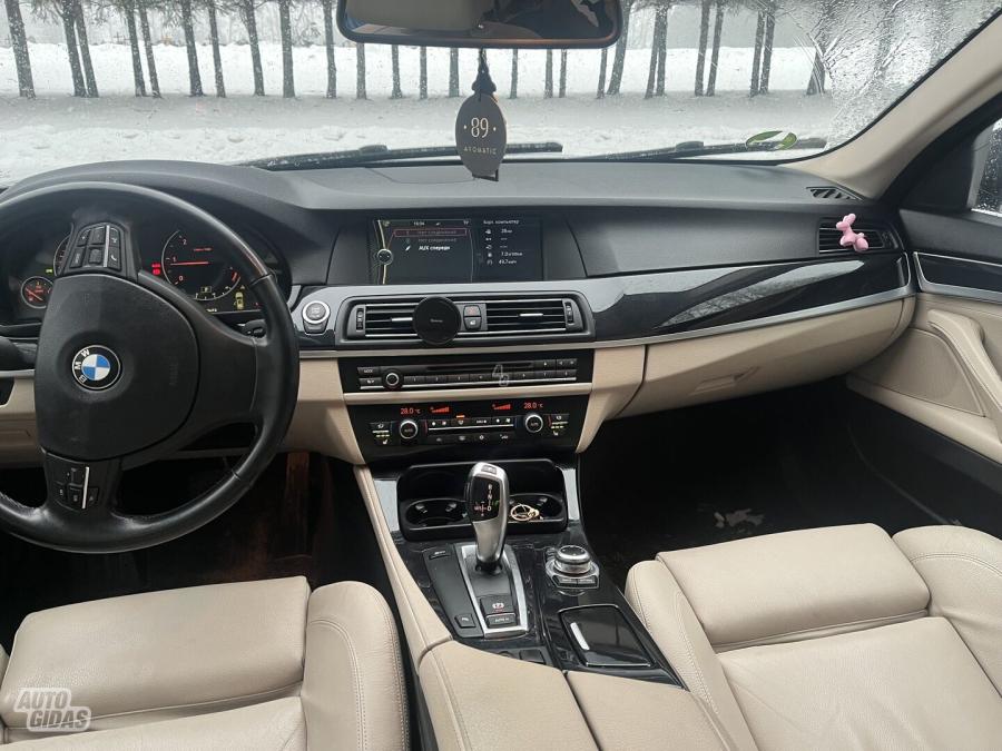 BMW 520 2010 in Vilnius, with an engine capacity of 2.00 L and mileage of 329 thousand km for 5300 €, photo 6 on AUTOMOTO.COM.LV