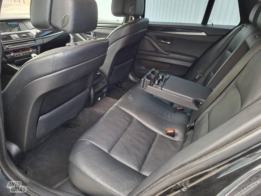 BMW 520 2010 in Silute, with an engine capacity of 2.00 L and mileage of 360 thousand km for 6999 €, photo 13 on AUTOMOTO.COM.LV