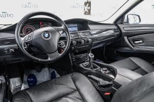 BMW 520 2010 in Kaunas, with an engine capacity of 2.00 L and mileage of 305 thousand km for 5290 €, photo 8 on AUTOMOTO.COM.LV