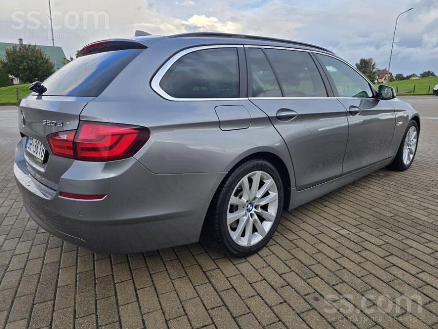 BMW 520 2010 Rīga, ar dzinēja tilpumu 2.00 L un nobraukumu 361 tūkst. km par 6990 €, foto 5 vietnē AUTOMOTO.COM.LV
