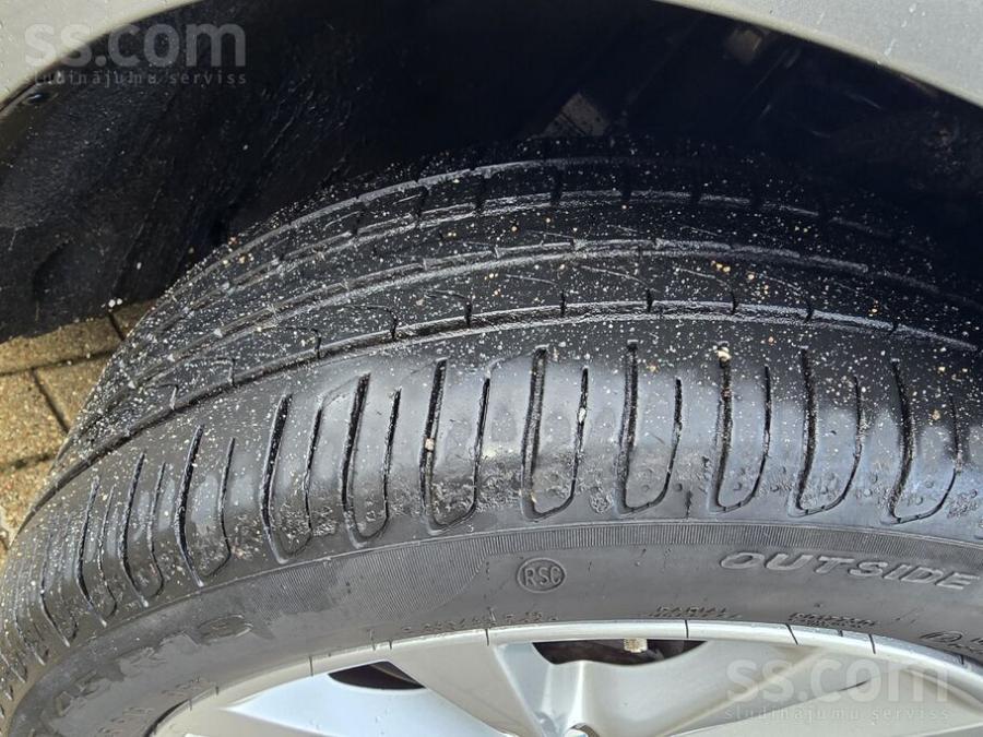 BMW 520 2010 Rīga, ar dzinēja tilpumu 2.00 L un nobraukumu 361 tūkst. km par 6990 €, foto 22 vietnē AUTOMOTO.COM.LV