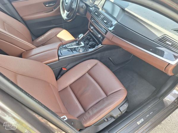 BMW 520 2011 in Kalvarija, with an engine capacity of 2.00 L and mileage of 300 thousand km for 6000 €, photo 2 on AUTOMOTO.COM.LV
