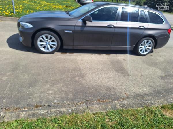 BMW 520 2011 in Kalvarija, with an engine capacity of 2.00 L and mileage of 300 thousand km for 6000 €, photo 9 on AUTOMOTO.COM.LV