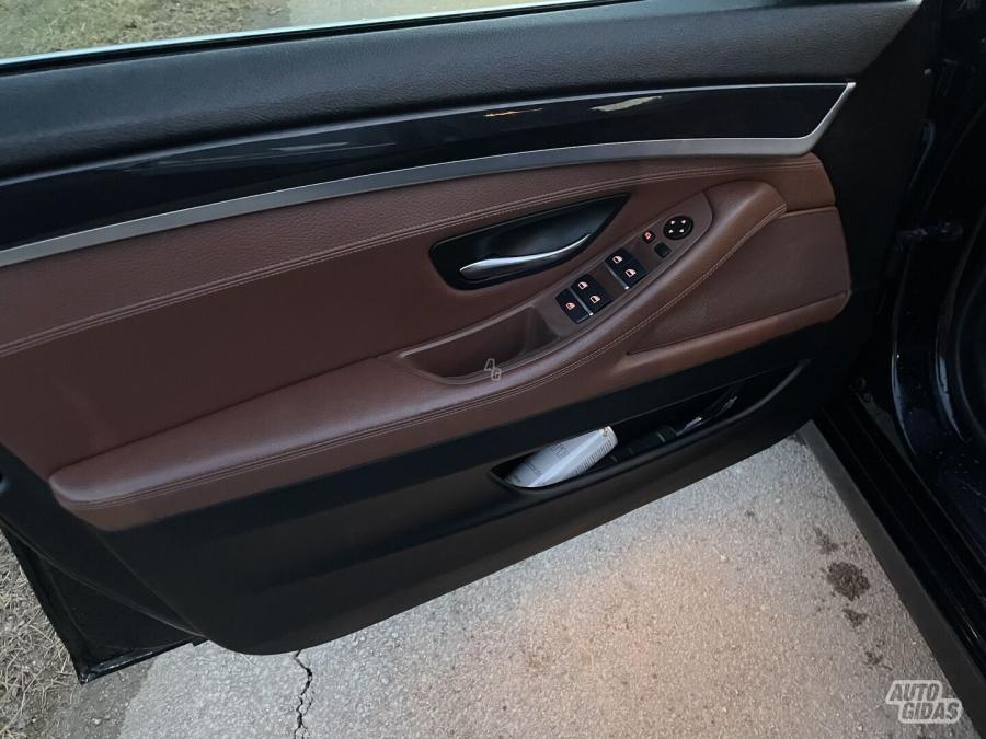 BMW 520 2011 Marijampole, ar dzinēja tilpumu 2.00 L un nobraukumu 290 tūkst. km par 5100 €, foto 9 vietnē AUTOMOTO.COM.LV