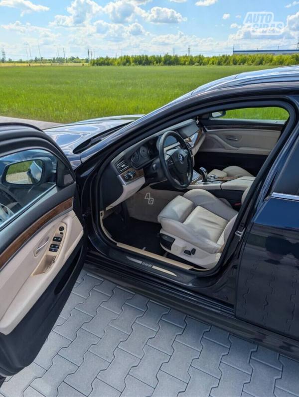 BMW 520 2011 in Panevezys, with an engine capacity of 2.00 L and mileage of 312 thousand km for 6750 €, photo 10 on AUTOMOTO.COM.LV