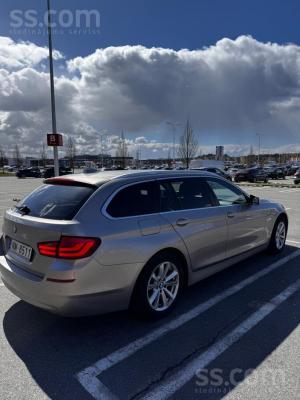 BMW 520 2011 in Riga, with an engine capacity of 2.00 L and mileage of 302 thousand km for 8400 €, photo 5 on AUTOMOTO.COM.LV