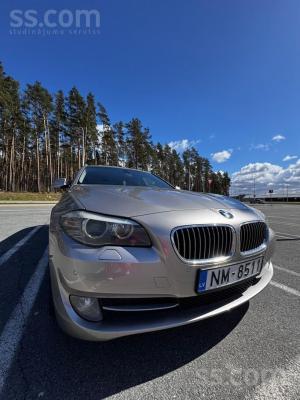 BMW 520 2011 in Riga, with an engine capacity of 2.00 L and mileage of 302 thousand km for 8400 €, photo 7 on AUTOMOTO.COM.LV