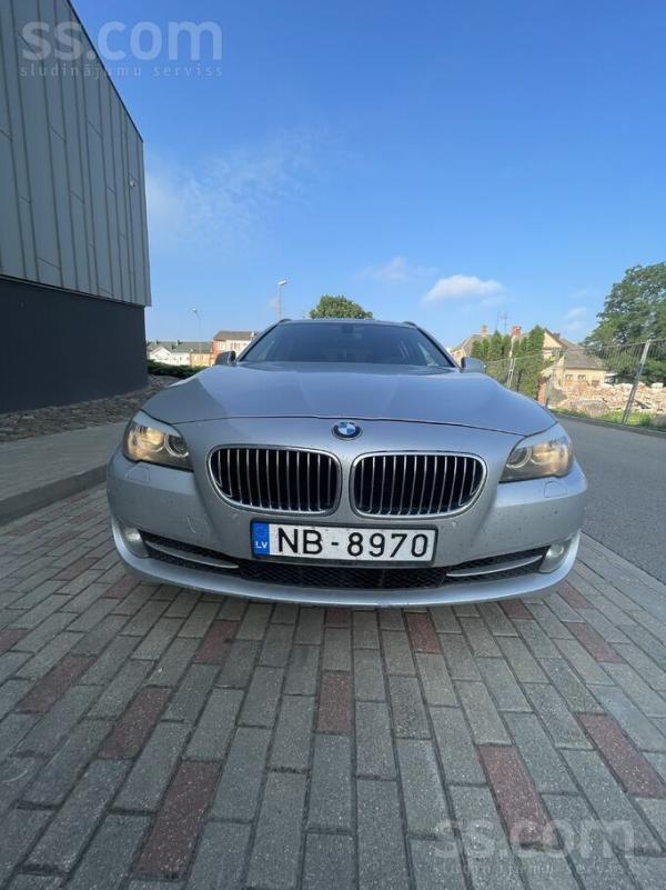 BMW 520 2011 in Riga, with an engine capacity of 2.00 L and mileage of 297 thousand km for 5600 €, photo 1 on AUTOMOTO.COM.LV