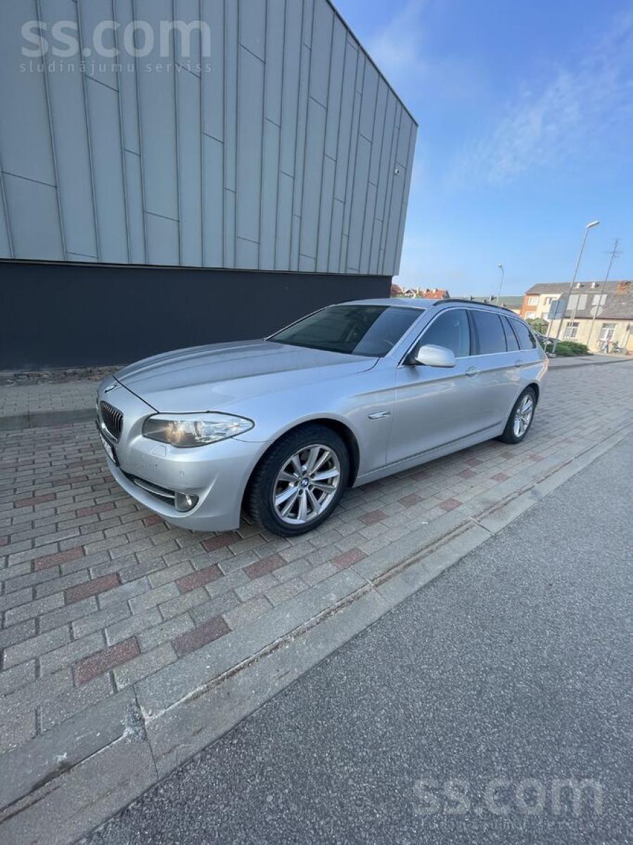 BMW 520 2011 Rīga, ar dzinēja tilpumu 2.00 L un nobraukumu 297 tūkst. km par 5600 €, foto 3 vietnē AUTOMOTO.COM.LV