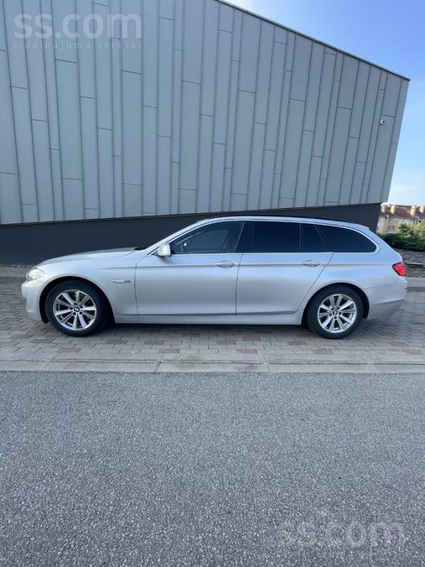 BMW 520 2011 in Riga, with an engine capacity of 2.00 L and mileage of 297 thousand km for 5600 €, photo 3 on AUTOMOTO.COM.LV
