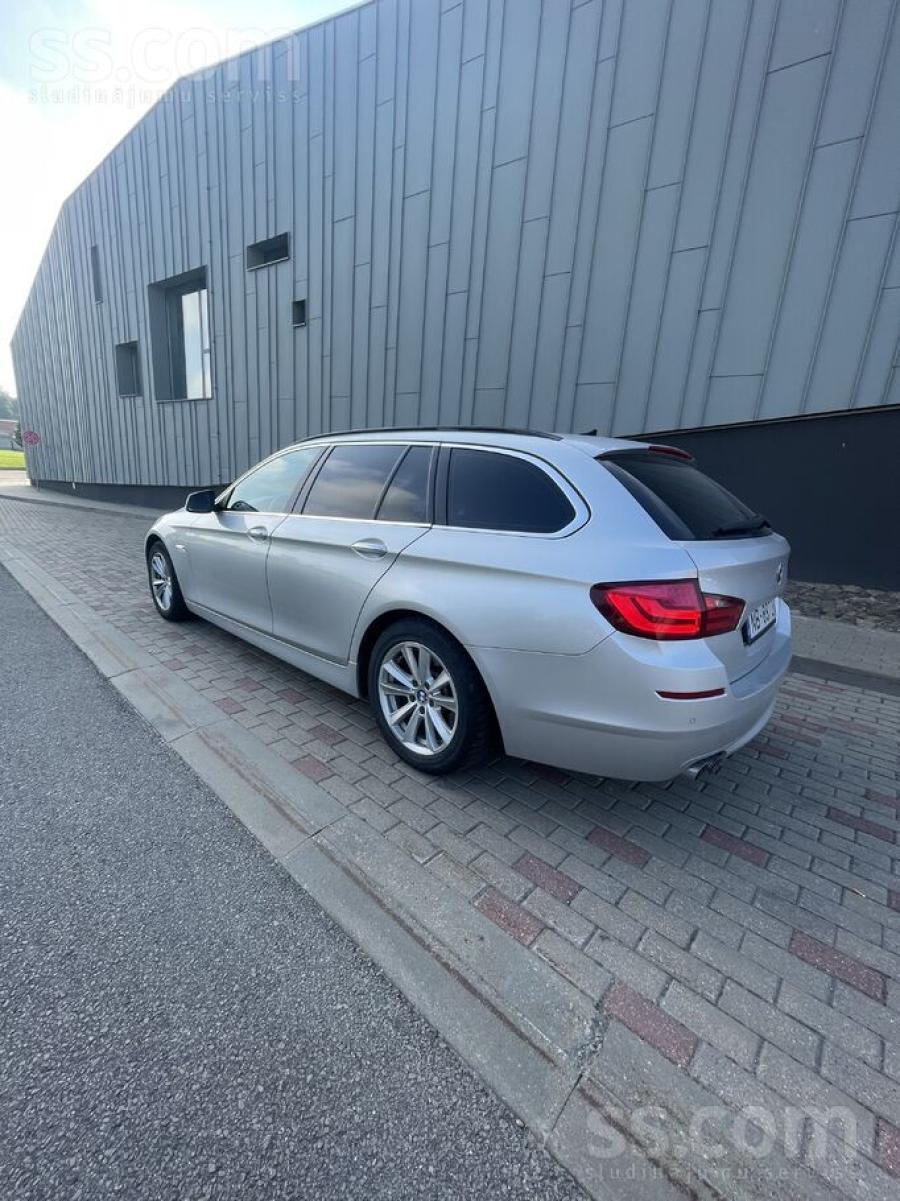 BMW 520 2011 Rīga, ar dzinēja tilpumu 2.00 L un nobraukumu 297 tūkst. km par 5600 €, foto 5 vietnē AUTOMOTO.COM.LV