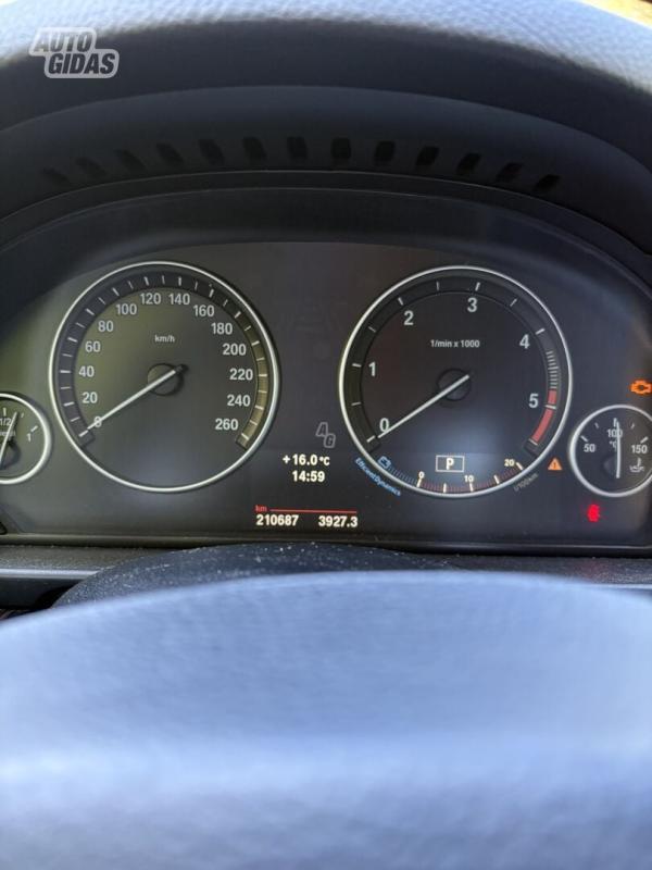 BMW 520 2011 in Vilnius, with an engine capacity of 2.00 L and mileage of 211 thousand km for 8000 €, photo 7 on AUTOMOTO.COM.LV