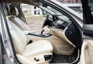 BMW 520 2011 in Riga, with an engine capacity of 2.00 L and mileage of 333 thousand km for 6500 €, photo 11 on AUTOMOTO.COM.LV