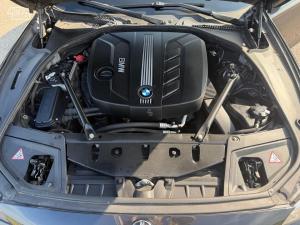 BMW 520 2011 in Vilkaviskis, with an engine capacity of 2.00 L and mileage of 300 thousand km for 5850 €, photo 12 on AUTOMOTO.COM.LV