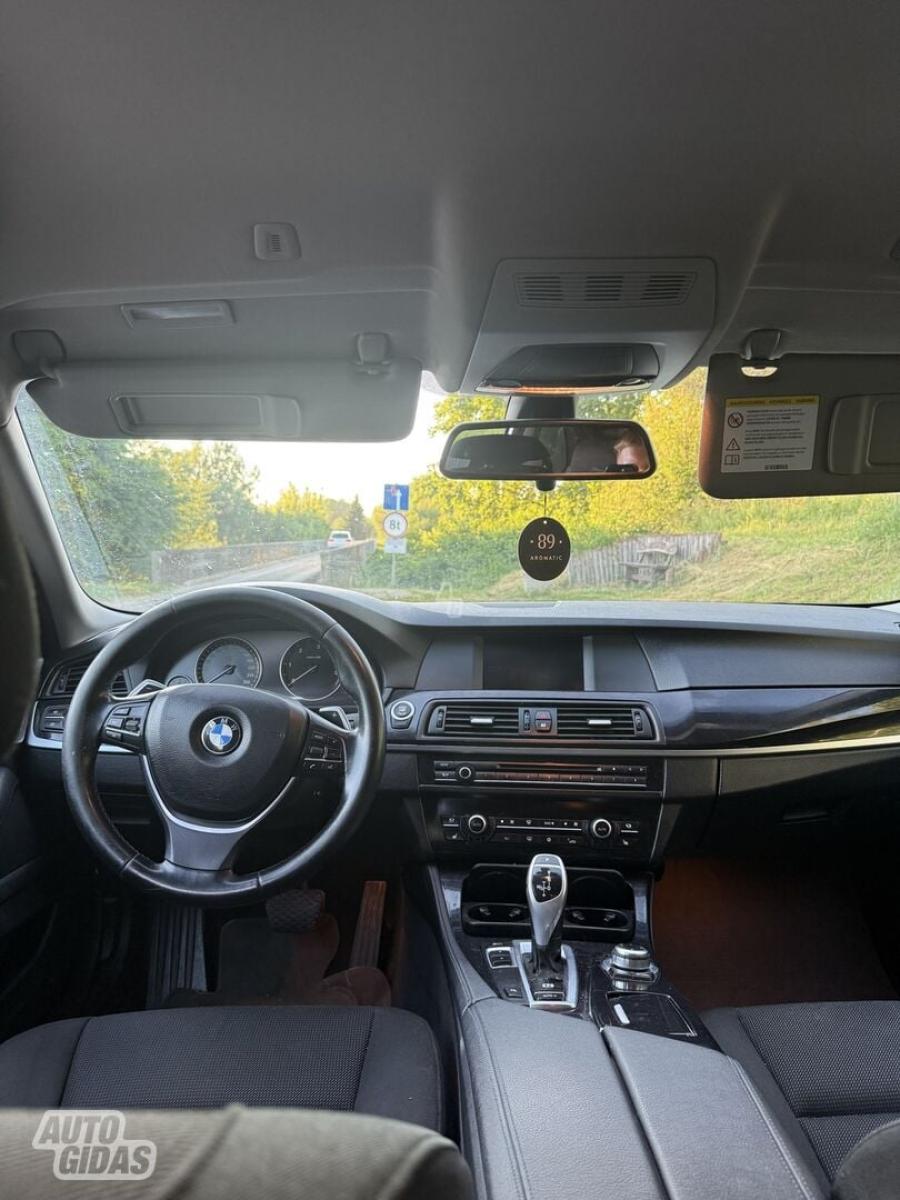 BMW 520 2011 in Pasvalys, with an engine capacity of 2.00 L and mileage of 373 thousand km for 7100 €, photo 21 on AUTOMOTO.COM.LV