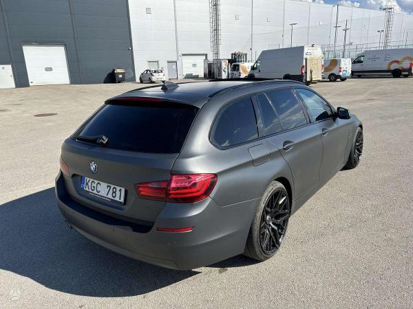 BMW 520 2011 in Panevezys, with an engine capacity of 2.00 L and mileage of 377 thousand km for 9250 €, photo 10 on AUTOMOTO.COM.LV