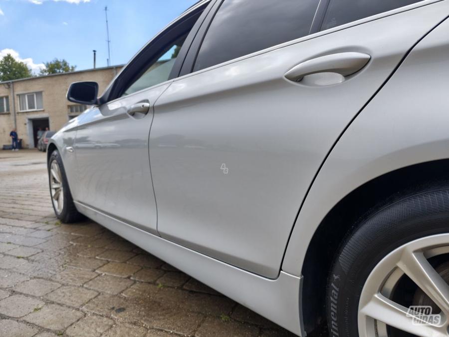 BMW 520 2011 in Marijampole, with an engine capacity of 2.00 L and mileage of 360 thousand km for 6800 €, photo 4 on AUTOMOTO.COM.LV