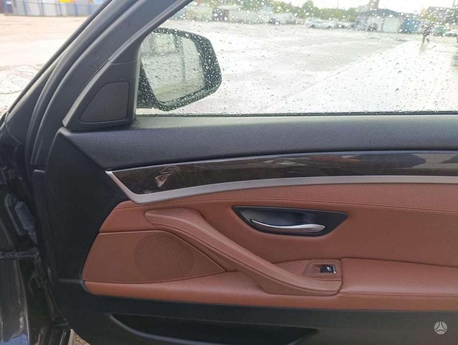 BMW 520 2011 Panevēža, ar dzinēja tilpumu 0.00 L un nobraukumu 312 tūkst. km par 6700 €, foto 22 vietnē AUTOMOTO.COM.LV