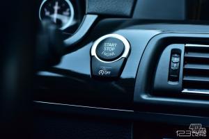 BMW 520 2012 in Kretinga, with an engine capacity of 2.00 L and mileage of 284 thousand km for 8650 €, photo 18 on AUTOMOTO.COM.LV