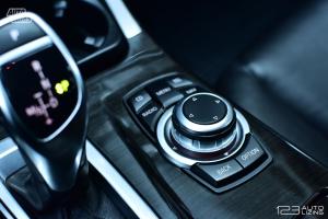 BMW 520 2012 in Kretinga, with an engine capacity of 2.00 L and mileage of 284 thousand km for 8650 €, photo 21 on AUTOMOTO.COM.LV