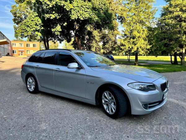 BMW 520 2012 in Jelgava, with an engine capacity of 2.00 L and mileage of 292 thousand km for 8300 €, photo 6 on AUTOMOTO.COM.LV