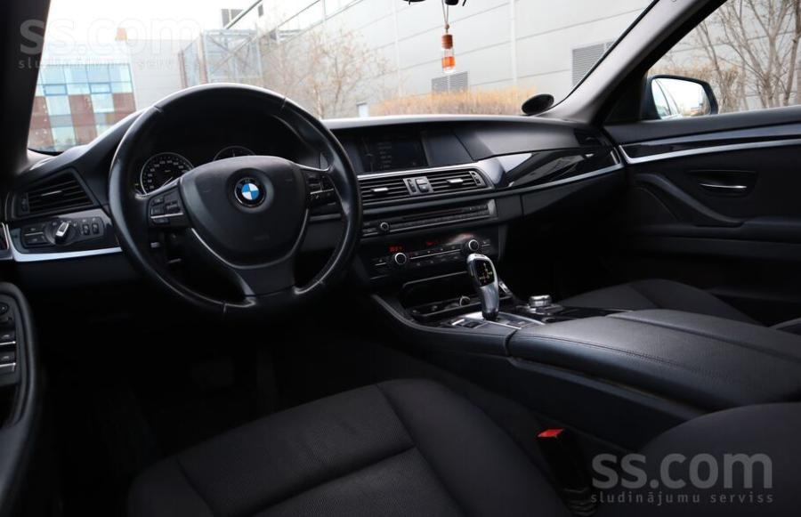 BMW 520 2012 in Riga, with an engine capacity of 2.00 L and mileage of 388 thousand km for 5999 €, photo 12 on AUTOMOTO.COM.LV
