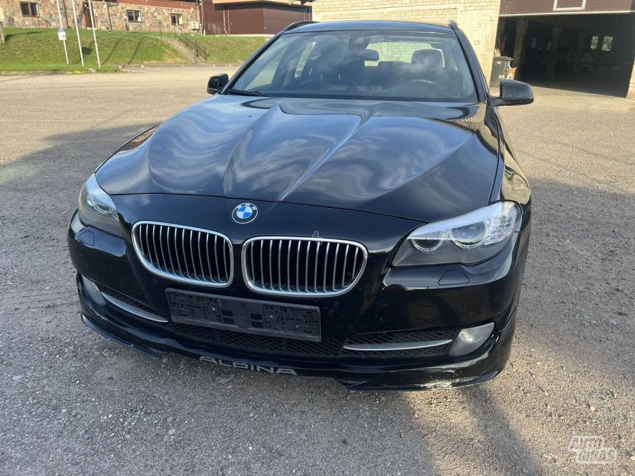 BMW 520 2012 in Kretinga, with an engine capacity of 2.00 L and mileage of 336 thousand km for 3950 €, photo 8 on AUTOMOTO.COM.LV