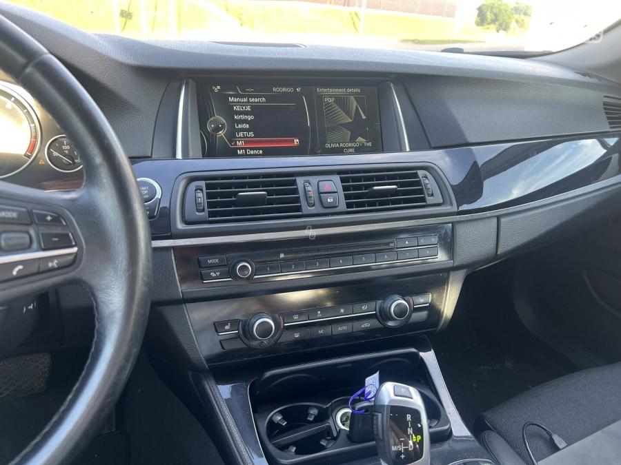BMW 520 2012 in Kretinga, with an engine capacity of 2.00 L and mileage of 336 thousand km for 3950 €, photo 10 on AUTOMOTO.COM.LV