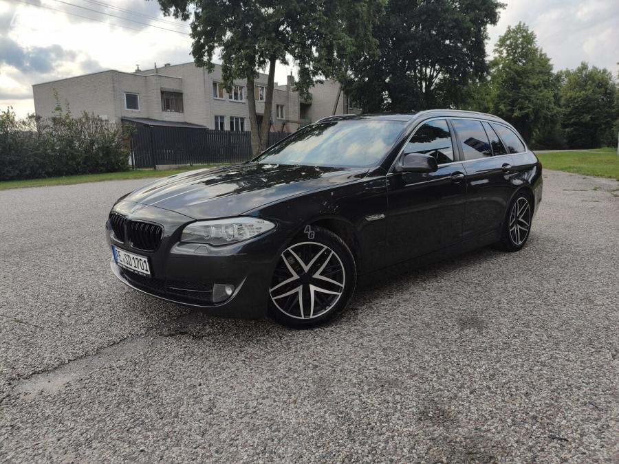 BMW 520 2012 in Marijampole, with an engine capacity of 2.00 L and mileage of 371 thousand km for 6700 €, photo 1 on AUTOMOTO.COM.LV