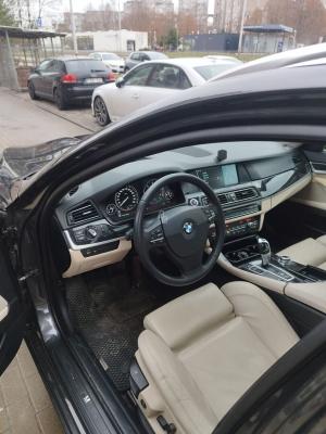 BMW 520 2012 in Vilnius, with an engine capacity of 2.00 L and mileage of 354 thousand km for 8250 €, photo 19 on AUTOMOTO.COM.LV