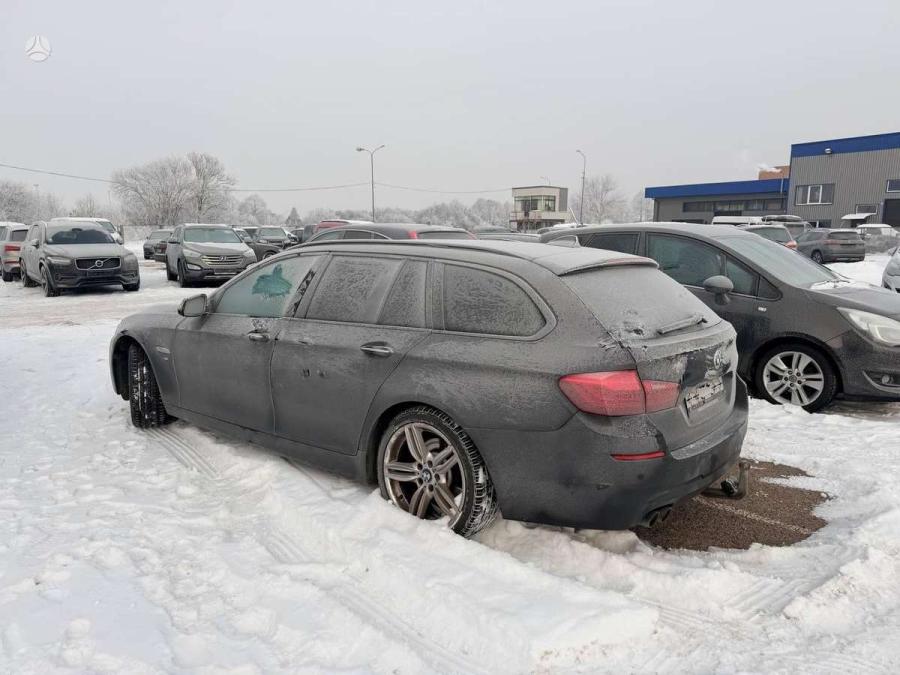 BMW 520 2013 Šauļi, ar dzinēja tilpumu 2.00 L un nobraukumu 300 tūkst. km par 6950 €, foto 9 vietnē AUTOMOTO.COM.LV