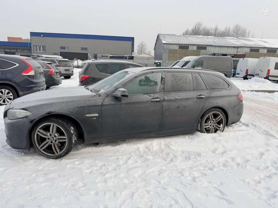BMW 520 2013 Šauļi, ar dzinēja tilpumu 2.00 L un nobraukumu 300 tūkst. km par 6950 €, foto 10 vietnē AUTOMOTO.COM.LV