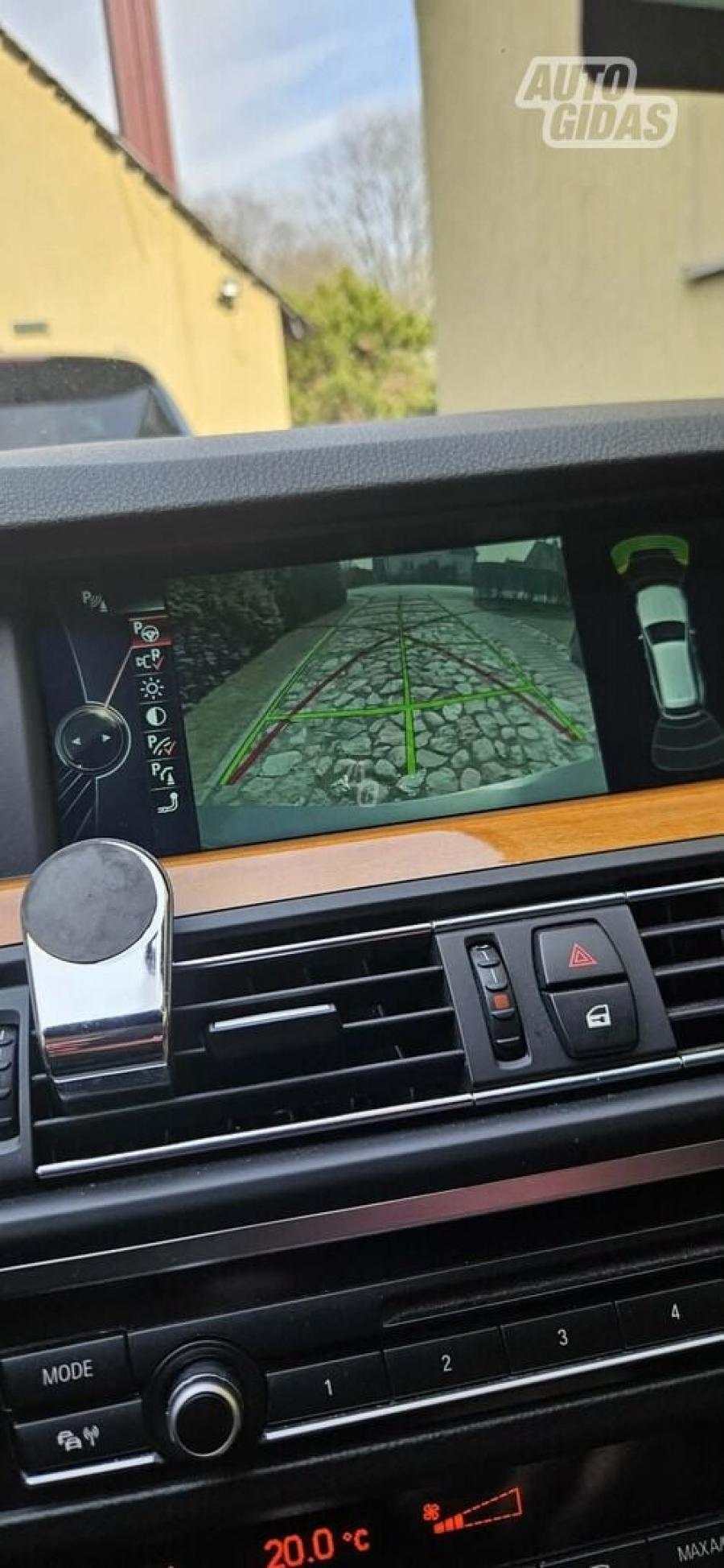 BMW 520 2013 in Kaunas, with an engine capacity of 2.00 L and mileage of 318 thousand km for 9499 €, photo 15 on AUTOMOTO.COM.LV