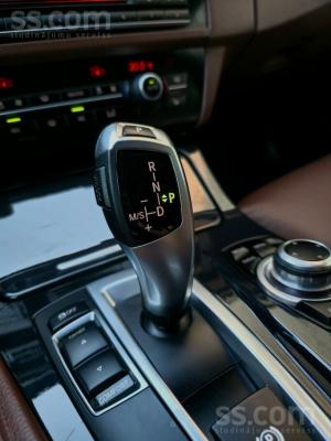 BMW 520 2013 Rīga, ar dzinēja tilpumu 2.00 L un nobraukumu 219 tūkst. km par 9400 €, foto 20 vietnē AUTOMOTO.COM.LV