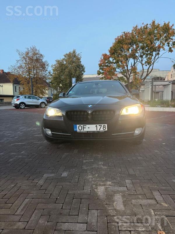 BMW 520 2013 in Saldus, with an engine capacity of 2.00 L and mileage of 388 thousand km for 10000 €, photo 5 on AUTOMOTO.COM.LV