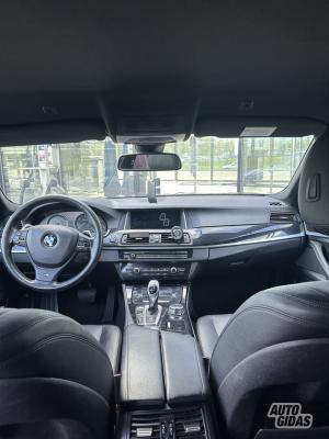 BMW 520 2014 in Vilnius, with an engine capacity of 2.00 L and mileage of 222 thousand km for 12000 €, photo 10 on AUTOMOTO.COM.LV