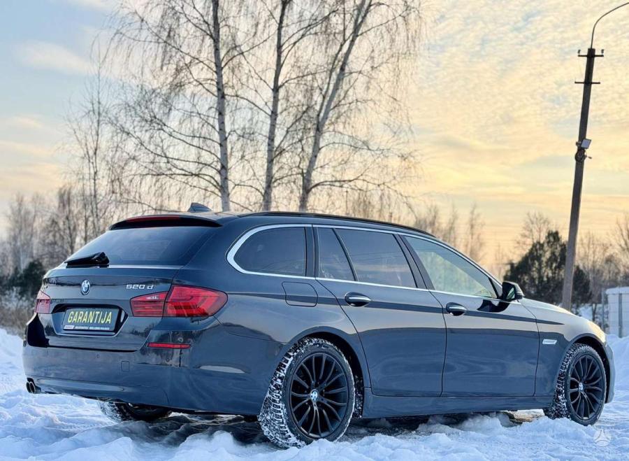 BMW 520 2014 in Siauliai, with an engine capacity of 2.00 L and mileage of 279 thousand km for 11200 €, photo 4 on AUTOMOTO.COM.LV