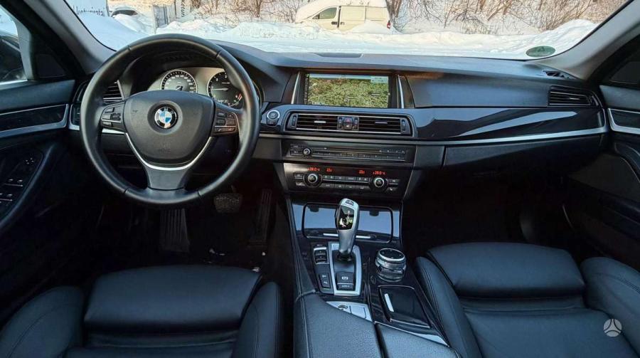 BMW 520 2014 Šauļi, ar dzinēja tilpumu 2.00 L un nobraukumu 279 tūkst. km par 11200 €, foto 24 vietnē AUTOMOTO.COM.LV