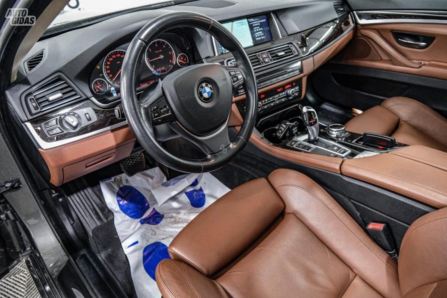 BMW 520 2014 in Kaunas, with an engine capacity of 2.00 L and mileage of 279 thousand km for 10590 €, photo 6 on AUTOMOTO.COM.LV