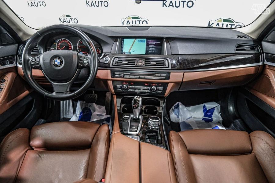 BMW 520 2014 in Kaunas, with an engine capacity of 2.00 L and mileage of 279 thousand km for 10590 €, photo 9 on AUTOMOTO.COM.LV