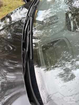 BMW 520 2014 in Raseiniai, with an engine capacity of 2.00 L and mileage of 348 thousand km for 12500 €, photo 8 on AUTOMOTO.COM.LV