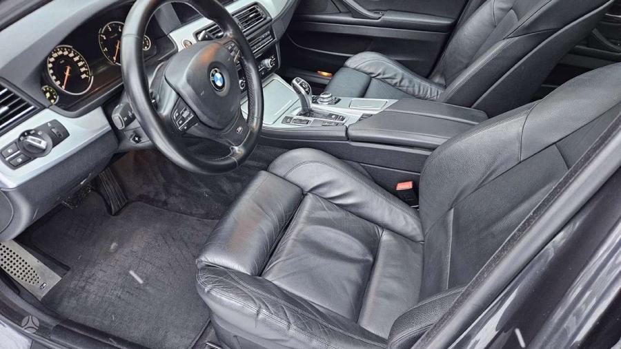 BMW 520 2015 in Kaunas, with an engine capacity of 2.00 L and mileage of 244 thousand km for 9250 €, photo 16 on AUTOMOTO.COM.LV