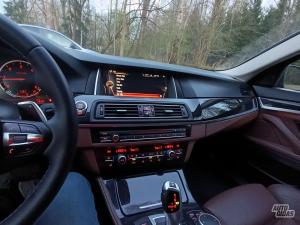 BMW 520 2015 in Kaunas, with an engine capacity of 2.00 L and mileage of 255 thousand km for 12150 €, photo 8 on AUTOMOTO.COM.LV