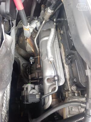 BMW 520 2015 in Kaunas, with an engine capacity of 2.00 L and mileage of 255 thousand km for 12150 €, photo 29 on AUTOMOTO.COM.LV