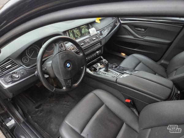 BMW 520 2016 in Vilnius, with an engine capacity of 2.00 L and mileage of 371 thousand km for 9100 €, photo 5 on AUTOMOTO.COM.LV