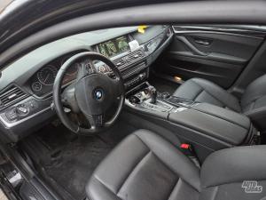 BMW 520 2016 in Vilnius, with an engine capacity of 2.00 L and mileage of 371 thousand km for 9100 €, photo 5 on AUTOMOTO.COM.LV