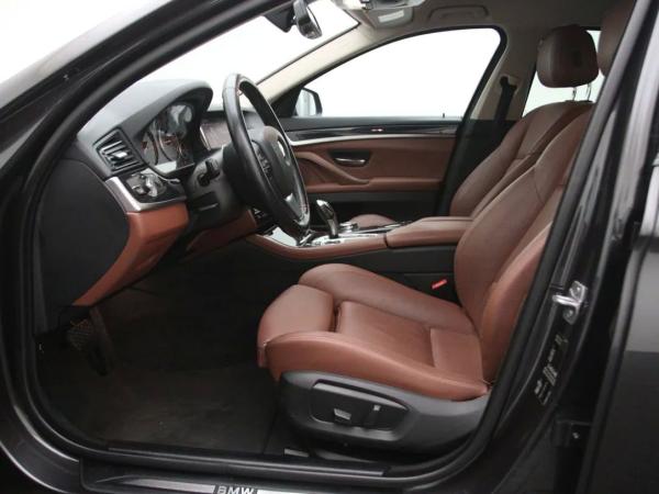 BMW 520 2016 in Vilnius, with an engine capacity of 2.00 L and mileage of 191 thousand km for 13799 €, photo 4 on AUTOMOTO.COM.LV