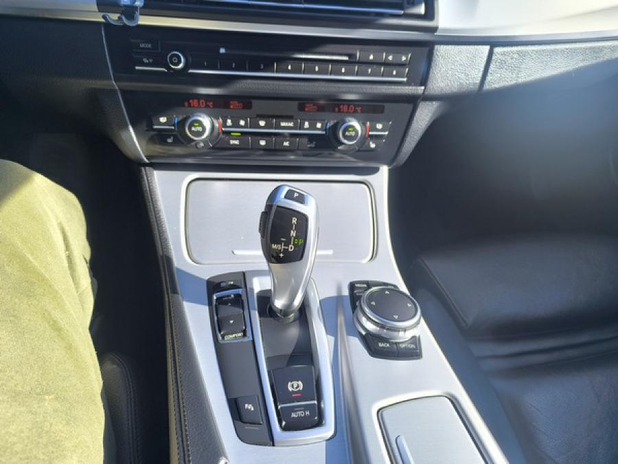 BMW 520 2016 Tallina, ar dzinēja tilpumu 2.00 L un nobraukumu 221 tūkst. km par 13000 €, foto 14 vietnē AUTOMOTO.COM.LV