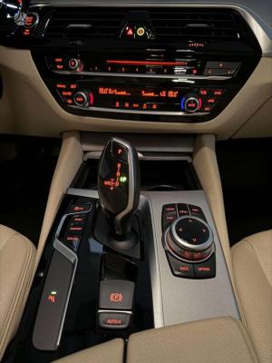 BMW 520 2017 Plungė, ar dzinēja tilpumu 2.00 L un nobraukumu 263 tūkst. km par 16000 €, foto 5 vietnē AUTOMOTO.COM.LV